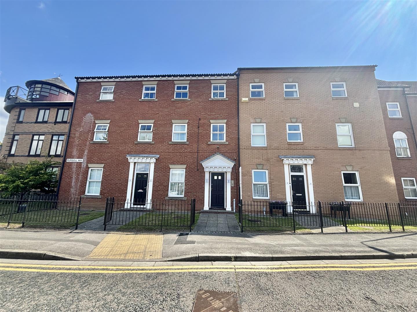 Plimsoll Way, Hull - Symonds & Greenham